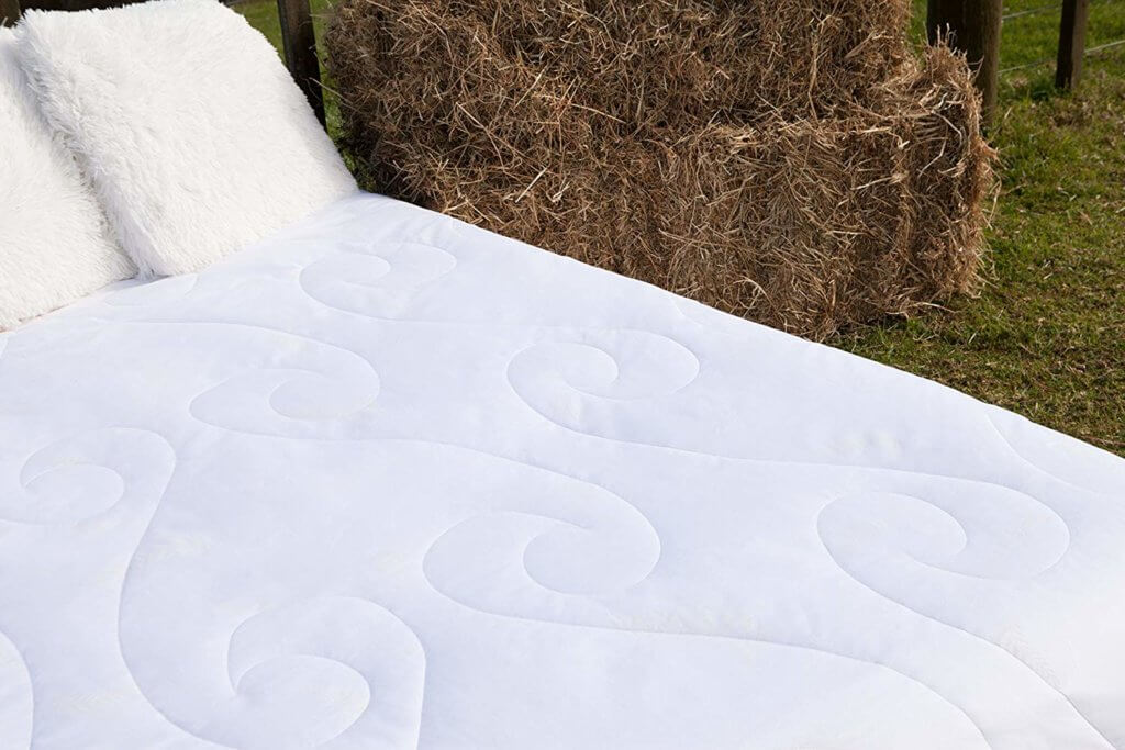 The Best Alpaca Wool Comforters -- Reactual